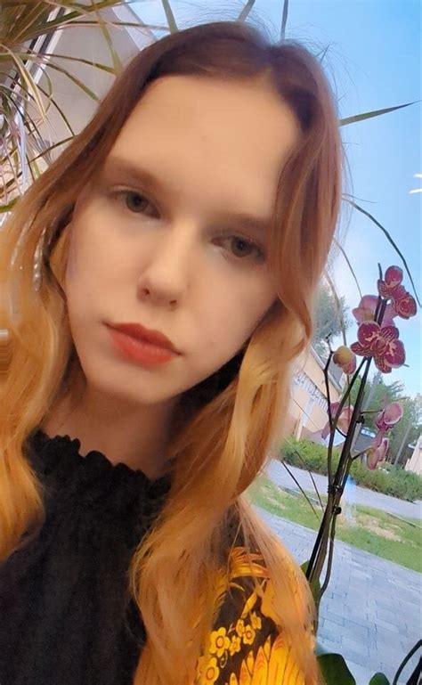 Kumitsa Sweet Nude On Cam Live Sex Chat On Fapchat