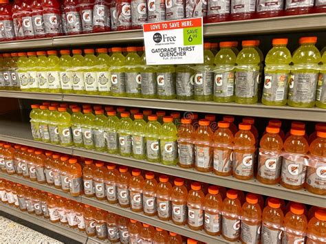 A Display Of Gatorade Sports Drinks At A Publix Grocery Store Editorial