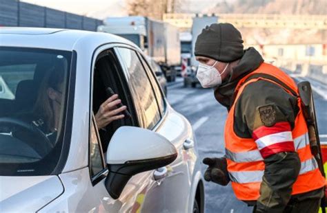 Regierung übt scharfe Kritik an deutschen Einreiseregeln 1 184