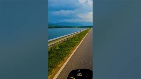 ලදේ 🥰 ලංකාවෙ තවත් ලස්සන ලදක් 💚😍 පාරෙ ඉදන් පොටෝ එකක් ගහන්නම ඕන මෙතනින් 😌
