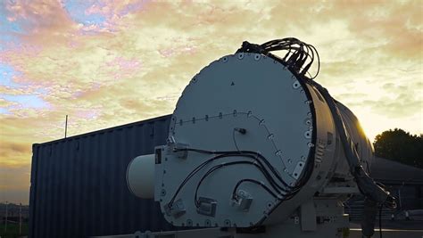Reino Unido prueba DragonFire un arma láser de largo alcance RT