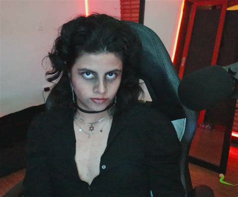 Sofisofisofi Free Live Webcam Show And Xxx Chat Xhamsterlive