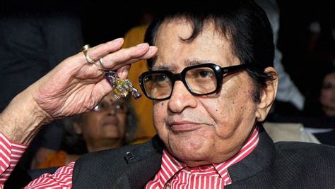 Celebrating The Spirit Of Independence Manoj Kumar Style Entertainment
