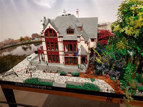 Huize Tavenier, van lego! : r/Groningen