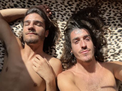 Acervo Porn On Twitter RT DreamTwins Relax At Home Backup Profile DreamTwins X IG