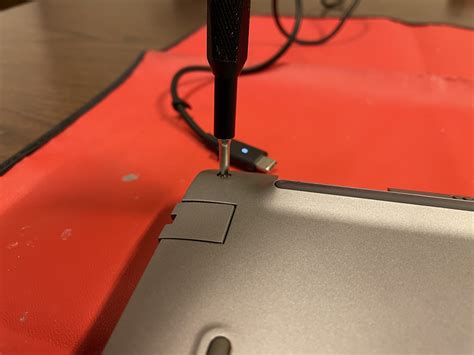 Dell Precision 3560 LCD Cable Replacement LCD Screen Not Working TeshupTech