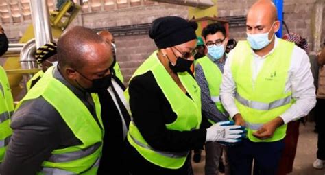 Environnement Eve Bazaïba Entame Déjà Des Négociations Pour Revêtir