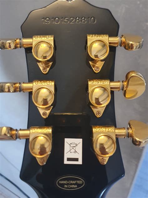Les Paul Custom Blackback Pro Epiphone Audiofanzine