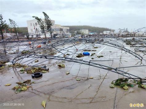 杜蘇芮颱風夜澎湖狂風暴雨 處處災情民宅多淹水 自由電子報 Line Today
