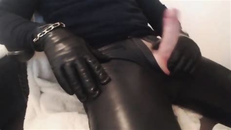Skintight Leather Pants And Gloves Masturbation Eporner