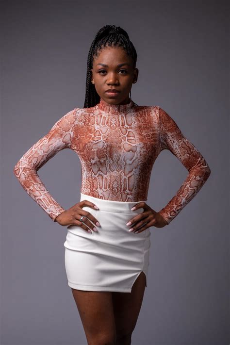 Bella R Creative Models International Photomodel