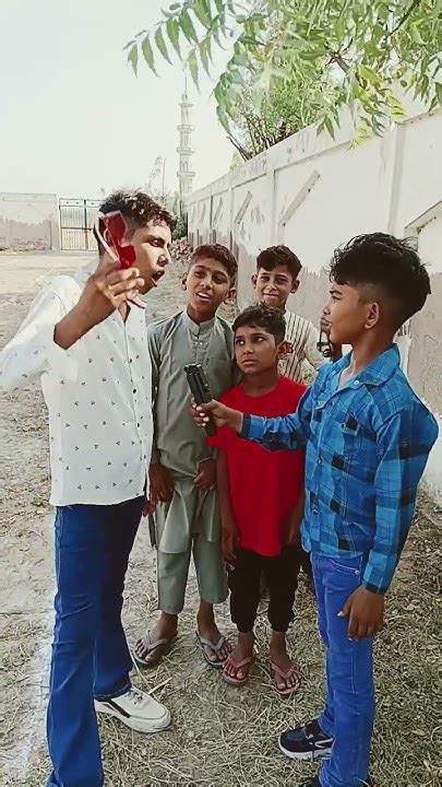 गंद में सुई लगाता है 😂 Comedy Fun Funny Realfools Abcvlogs Youtube