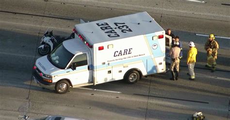 Chp Motorcycle Officer Clipped By Commuter Crashes On 405 Freeway Los