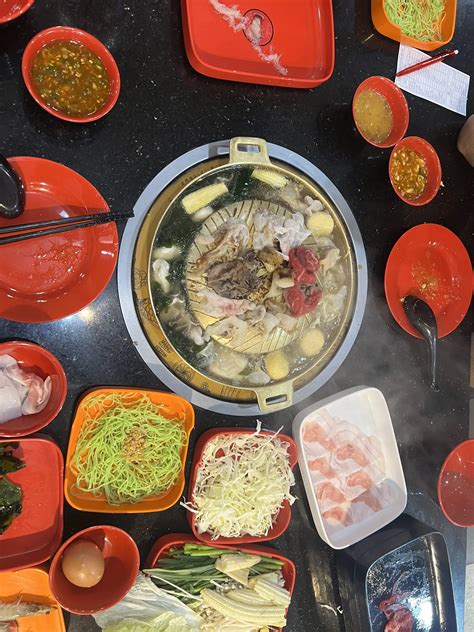 รีวิวปิ้งย่างตี๋น้อย แกลเลอรีที่โพสต์โดย Mookmiks Lemon8