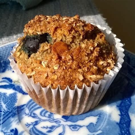 Blueberry Nut Oat Bran Muffins Recipe