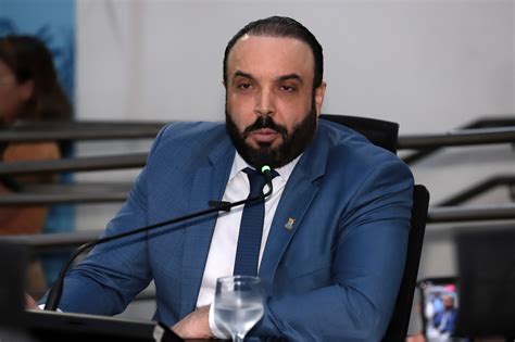 Professor Juari Solicita Explicações Sobre Banca Avalia E Concurso Da Semed A Manchete De Cg