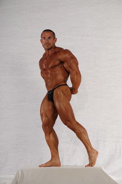 Épinglé Par J Carlosfores Sur Chicos Homme Muscle Abdos Mecs Beaux Mecs Musclés