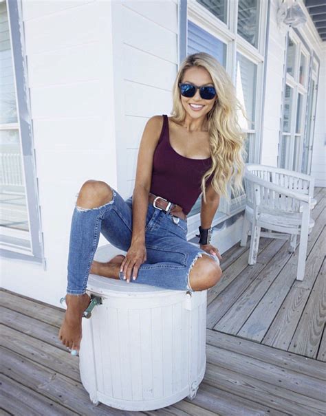 Pin By Beauty Lover On Girls And Women Barefoot Girls Fashion My Style