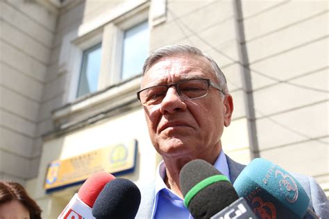 Mircea Sandu dezvăluire cu lacrimi în ochi Mă lupt cu al treilea cancer