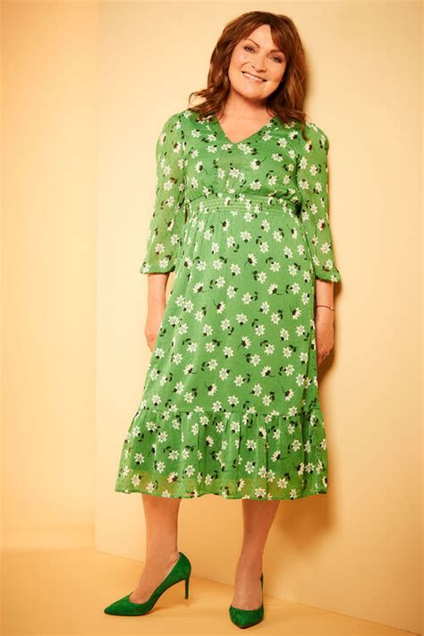 Floral Print Textured Tiered Dress Bonmarché