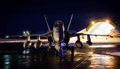美 F 35b·f A 18 한반도 출격…한미 연합공중훈련