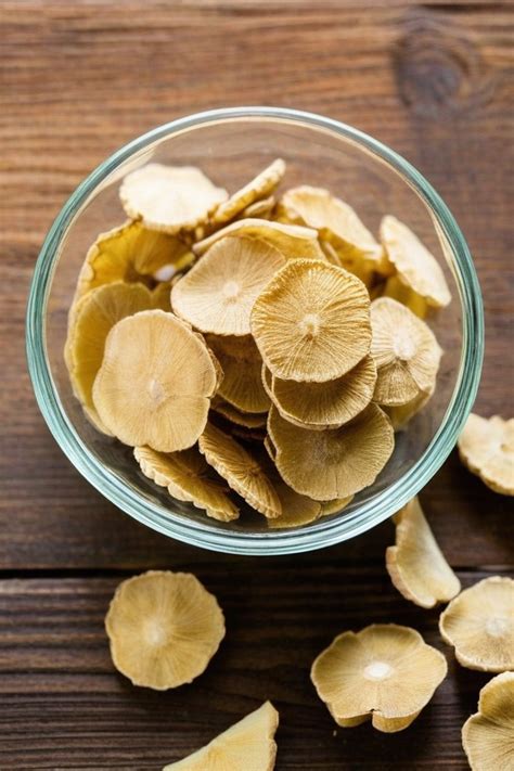 8 Herbs For Pneumonia