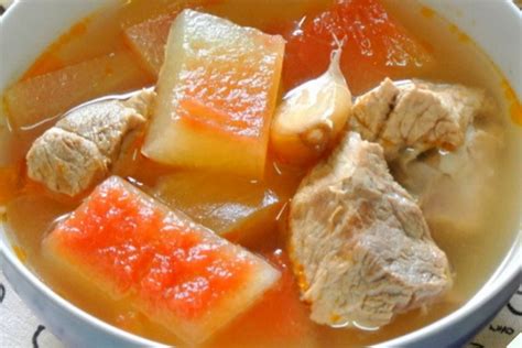 Nó là phần bổ nhất của quả dưa hấu đem xào được món giải nhiệt dưỡng