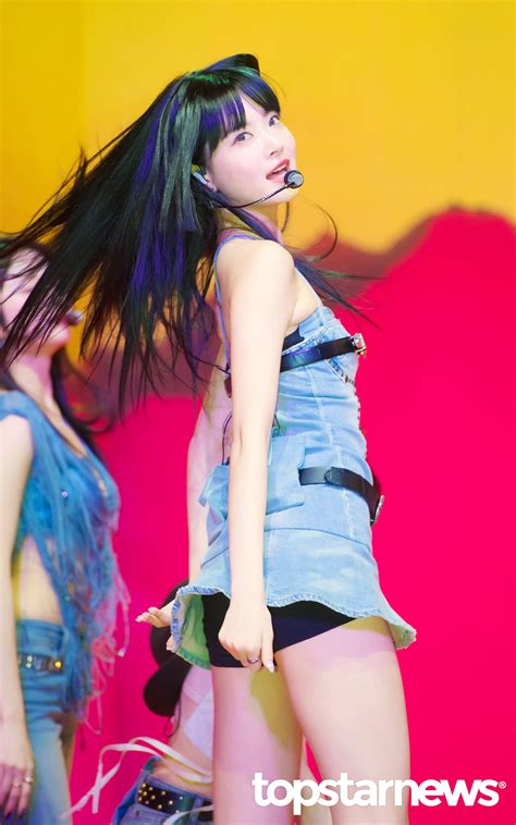 르세라핌 Le Sserafim 홍은채 ‘애니메이션에서 튀어나온듯한 비주얼 Unforgiven 쇼케이스 [hd포토] 최규석 기자 톱스타뉴스