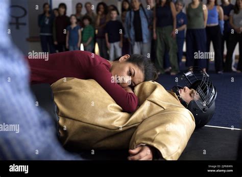 Catherine Zeta Jones Rebound Scenen Catherine Zeta Jones Rebound Scenen