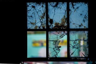 How To Replace A Broken Glass Window Pane