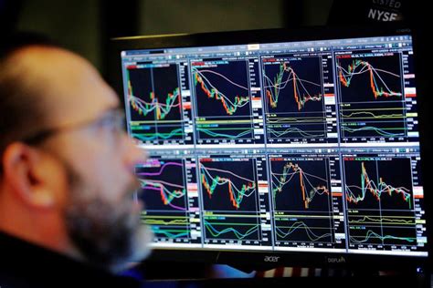 Treparon Las Cotizaciones Alternativas El Dólar Libre Llegó A 70 Y El