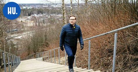 Daniel Sazonov Vei Hun Jättärin Portaille Ja Lupasi Ettei Tänä Vuonna