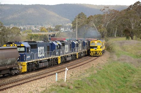Ls76 Crossing 1877 On The Outskirts Of Lithgow A Photo On Flickriver
