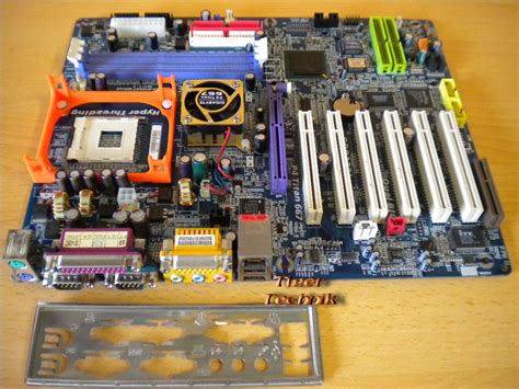 Gigabyte GA PE Ultra Mainboard Blende P Ti