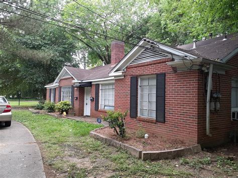 2058 Woodley Rd Montgomery AL 36111 Townhome Rentals In Montgomery