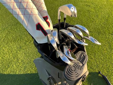 Vessel Lux Xv 20 Cart Bag Review Independent Golf Reviews