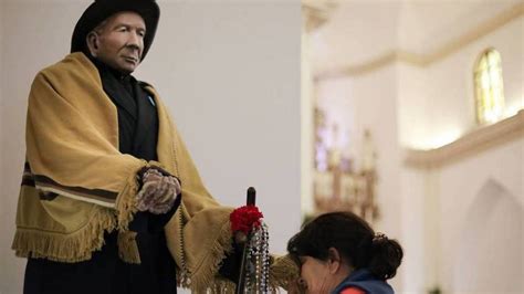 El Milagroso Poncho Del Cura Brochero Regresa A San Juan Ahora San Juan