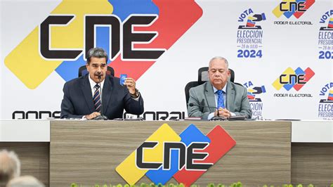 Organismo Electoral Venezolano Estaría Imprimiendo Actas Falsas Con