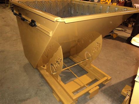 Self Dumping Decanting Bin