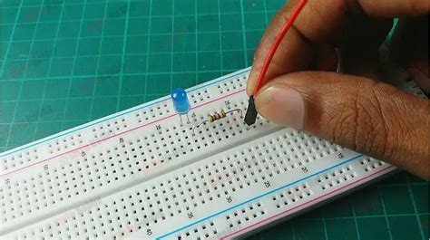 How To Blink An Led Bulb And How To Make An Led Chaser Using A Raspberry Pi Board