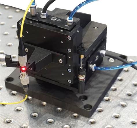 Fast Photonics Alignment System Pi Physik Instrumente Lp Motion