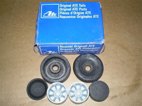 Rear Wheel Cylinder Rebuild Kit Unimog 404 0005860388