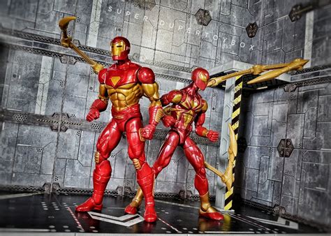 Super Dupertoybox Marvel Legends Iron Spider Spider Man 60th Anniversary