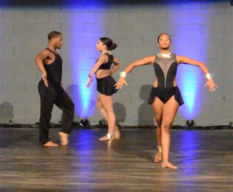 Columbus Ohio Dance Gallery