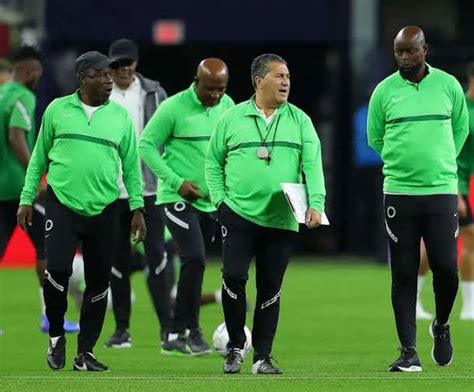 They Have To Beat Us Super Eagles Boss Peseiro Wary Of Sierra Leone