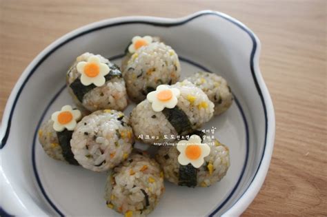 멸치주먹밥 멸치볶음