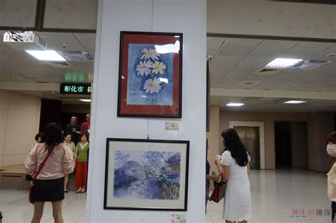 影／長者繪出精彩畫作 綻放藝術風采 彰化市長青大學水彩班聯展 觀傳媒