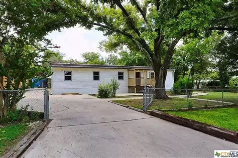 422 E Robin Ln Harker Heights Tx 76548 Zillow