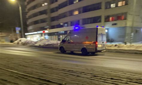 18 летняя девушка в Петрозаводске выпала из окна в новогоднюю ночь
