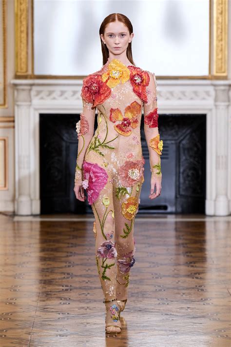 Rahul Mishra Fall 2022 Couture Fashion Show Couture Fashion Fashion